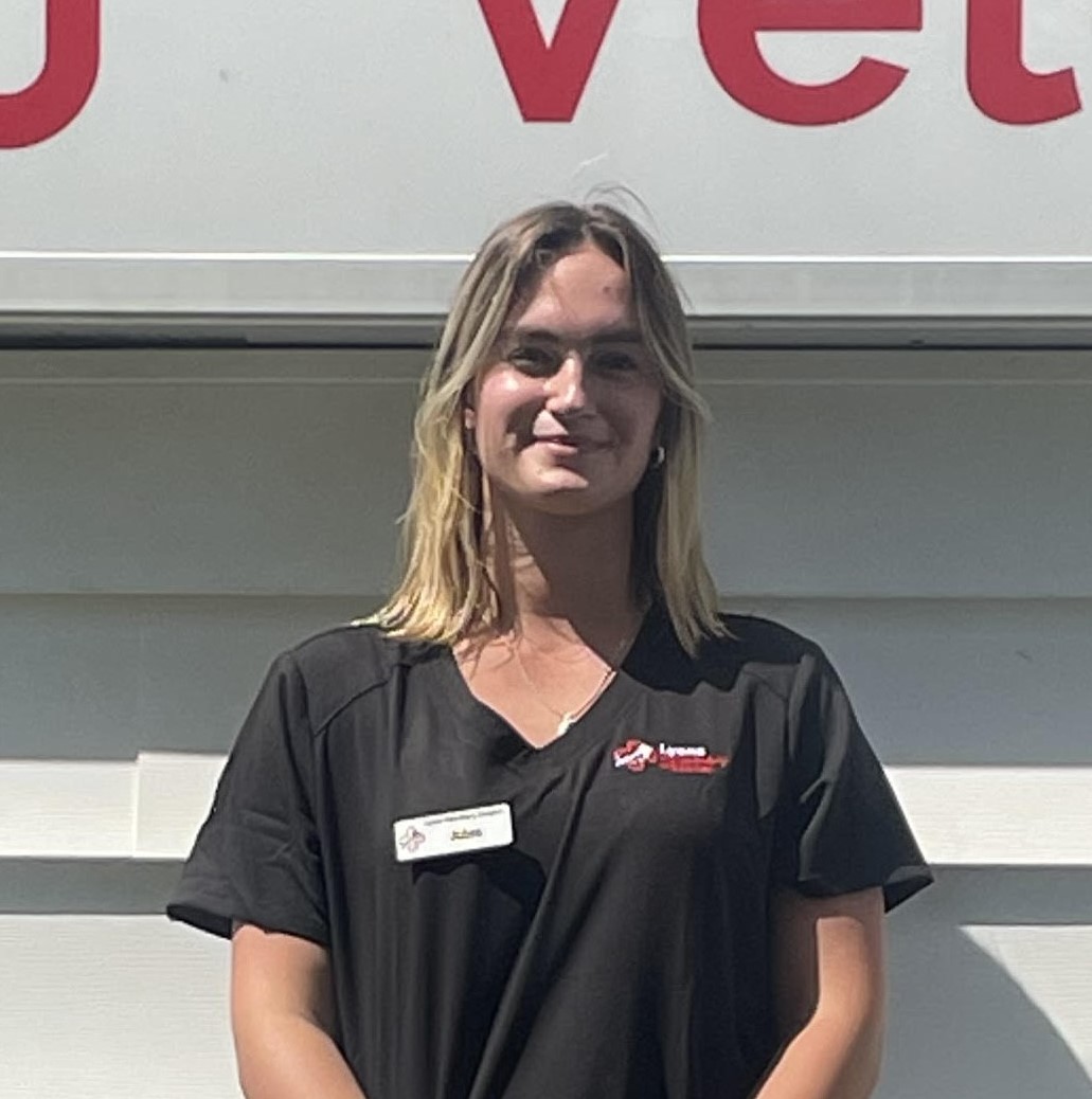 Our Team - Vet in Summit | Lyons Veterinary Hospital